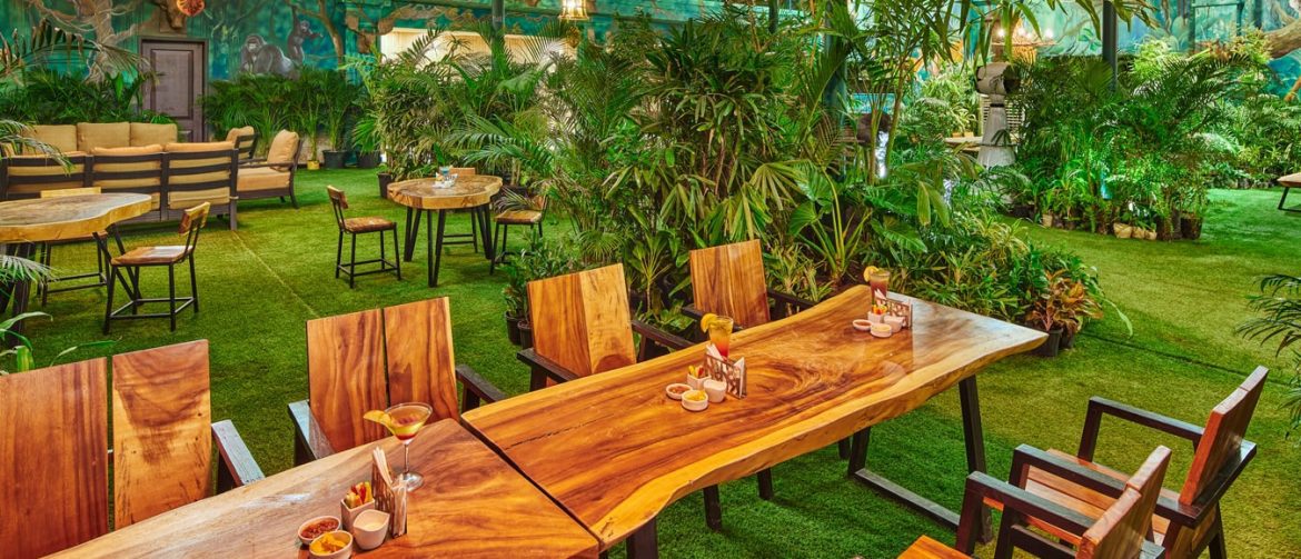 Jungle Bar - Fairway Golf & Lake Resort